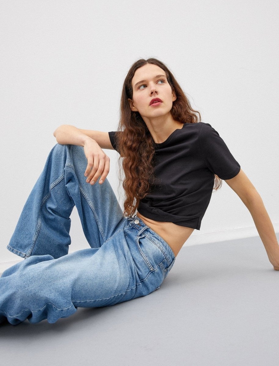 Crop Knot Tee in Black - Usolo Outfitters